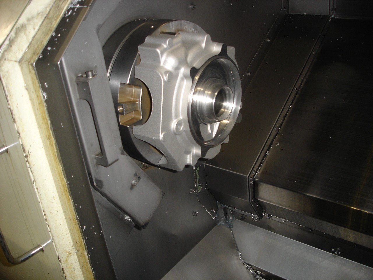 LB 25 Okuma CNC Turning Center Lathe